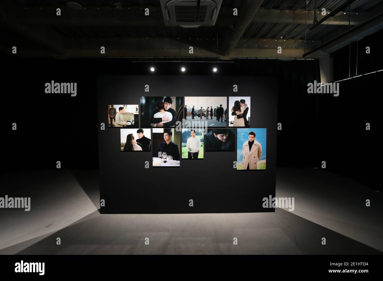 A press preview of the smash hit South Korean drama "Crash Landing on ...