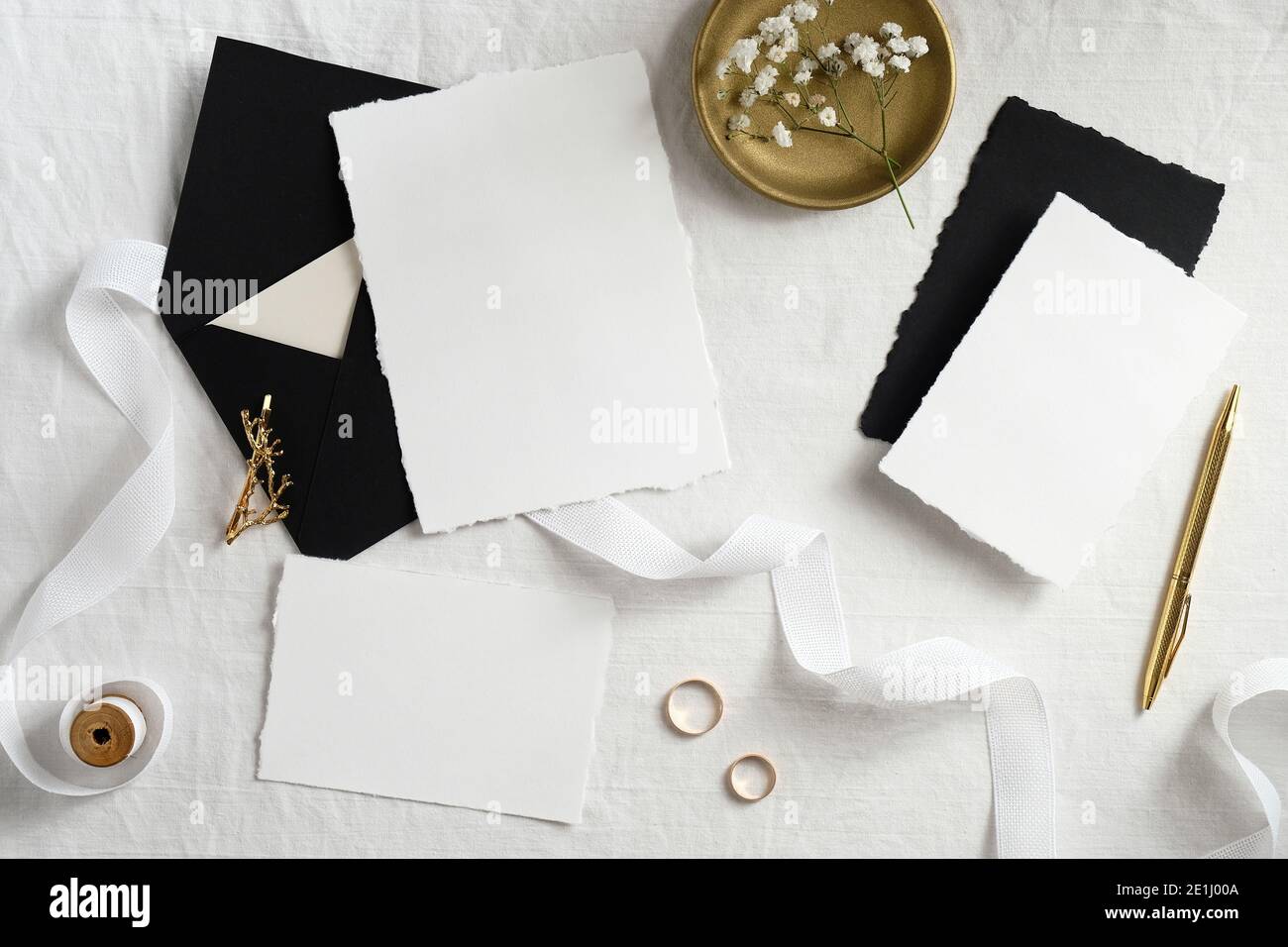 Blank Elegant Wedding Invitations