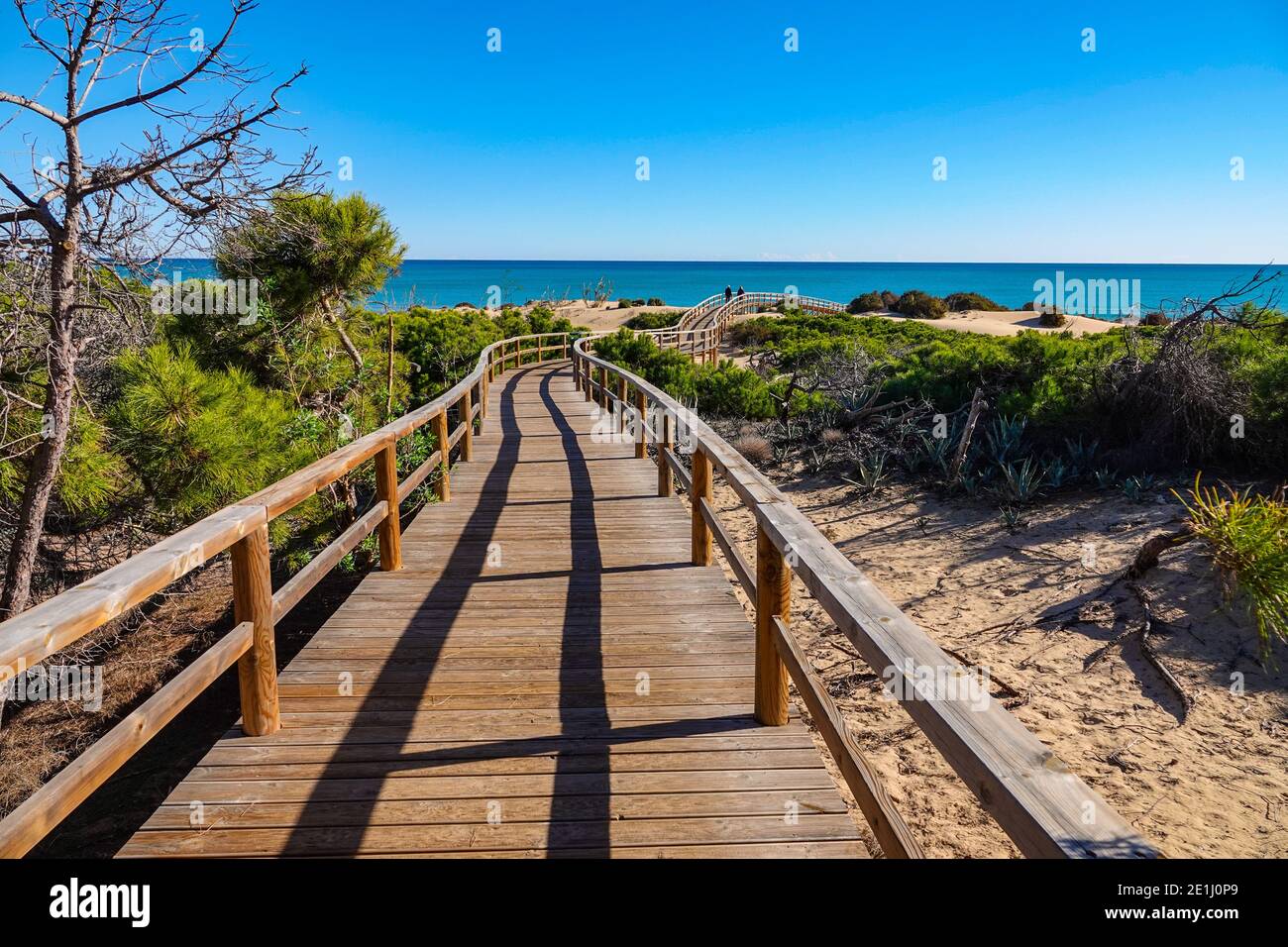 Alicante beach boardwalk hi-res stock photography and images - Alamy