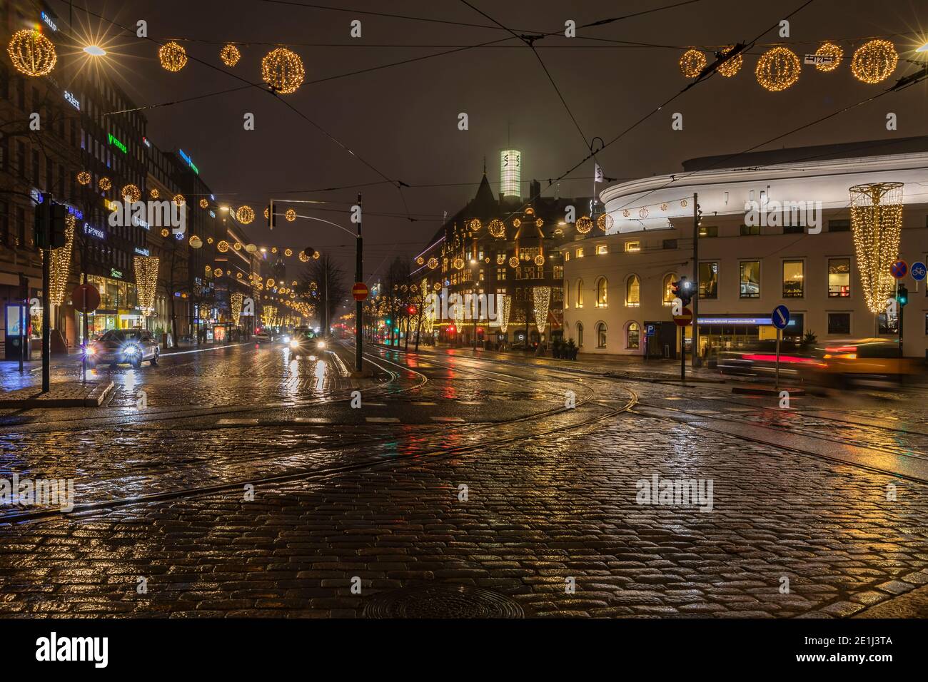 Helsinki by night hi-res stock photography and images - Alamy
