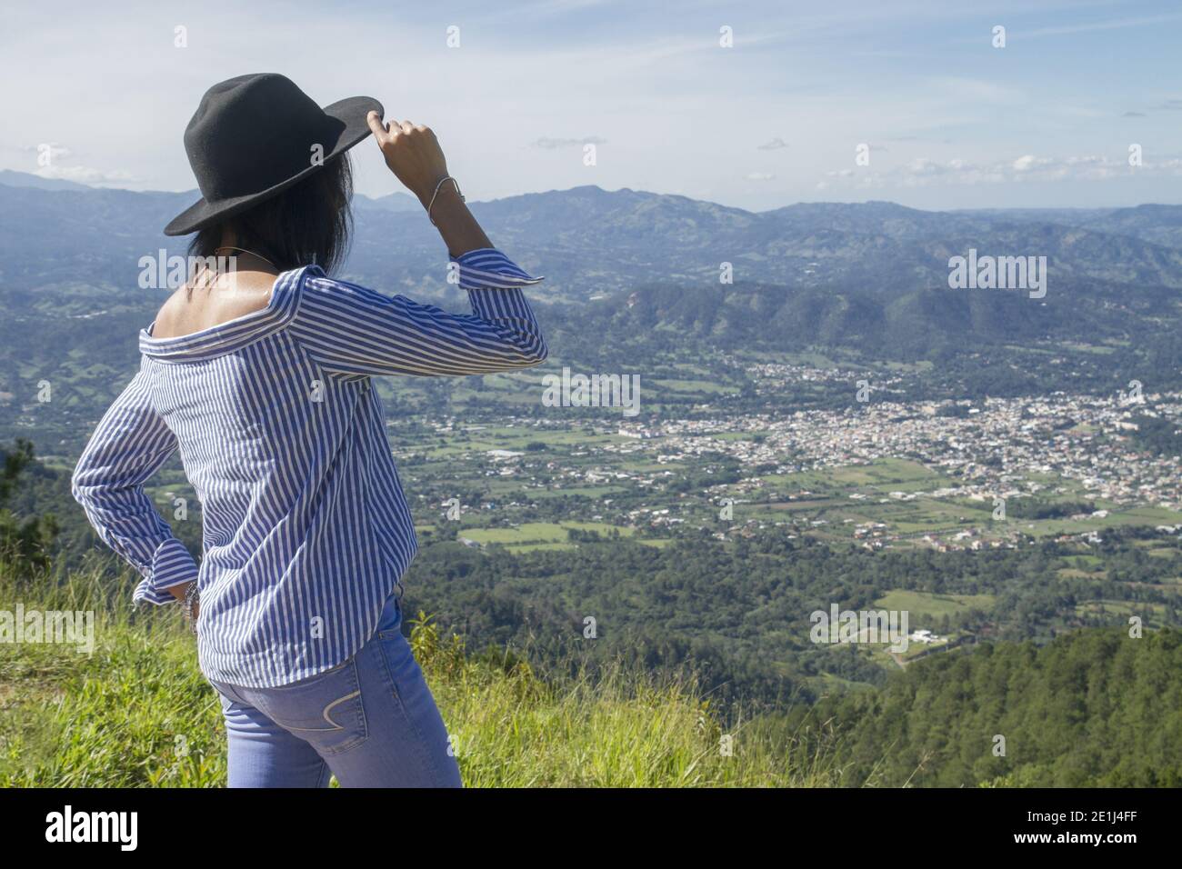 Woman from dominican republic hi-res stock photography and images - Alamy