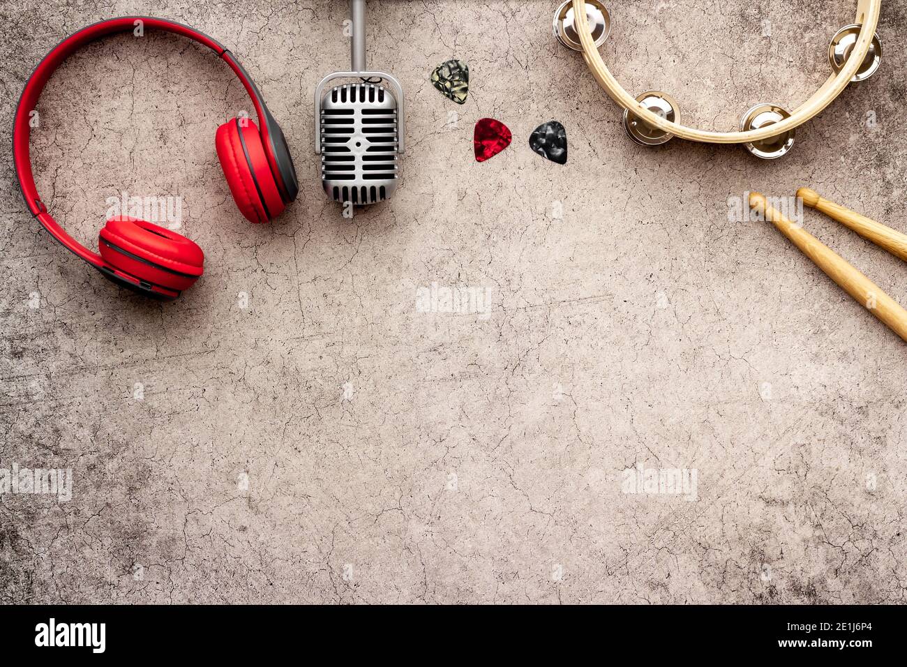 Set of musical instrument top view, flat lay Stock Photo - Alamy