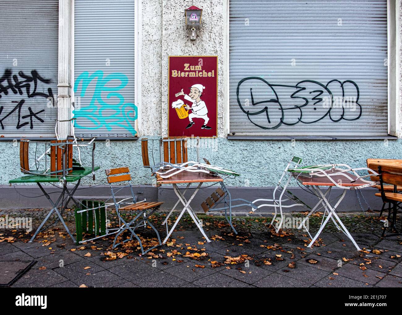 Berlin, Mitte, Zum Biermichel Traditional German Corner pub, typical ...