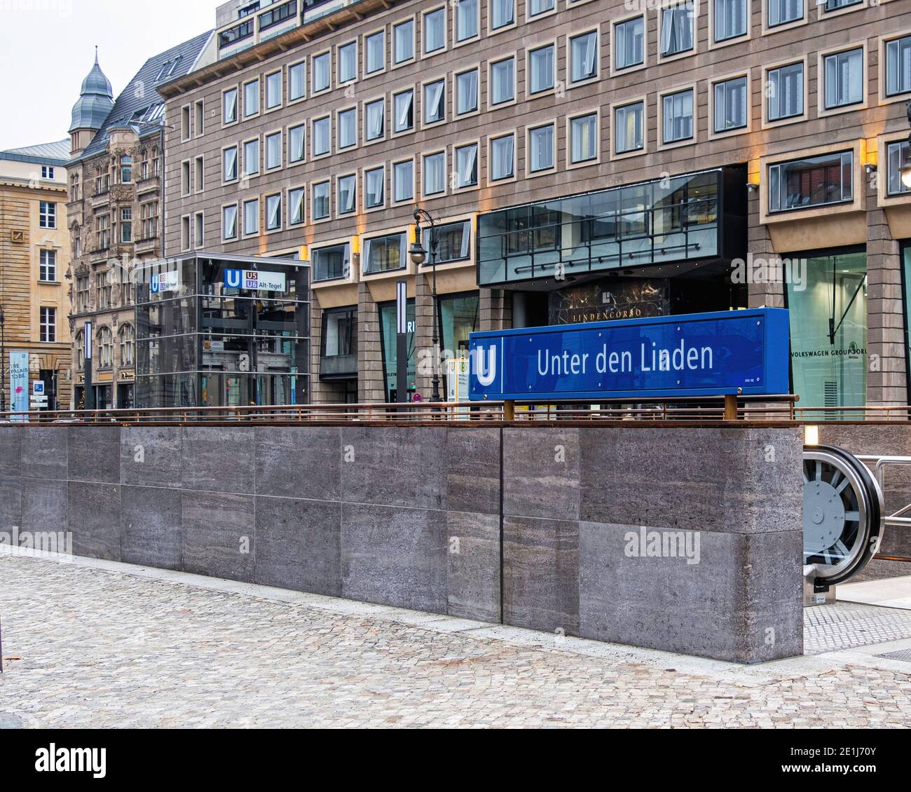 New Unter den Linden U-bahn underground station serves the U5 & U6 ...