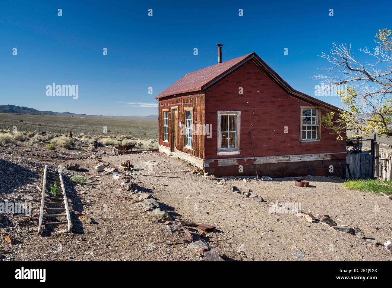 Mrs Phillips House, Ione Valley in distance, Silver Mine, Berlin ghost ...