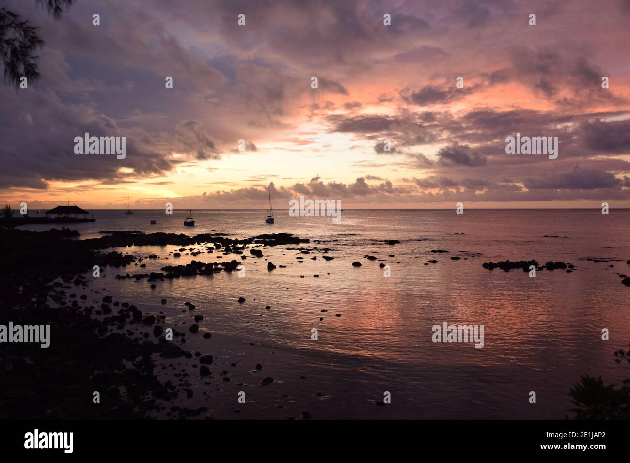 Mauritius sunset hi-res stock photography and images - Alamy
