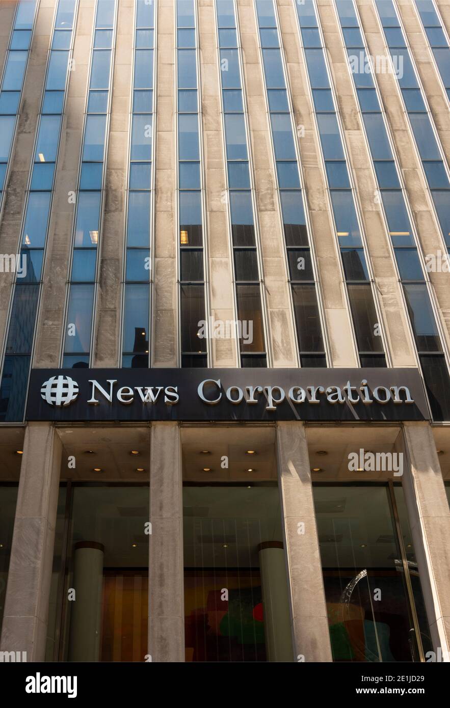 News Corporation Building High Resolution Stock Photography and Images ...