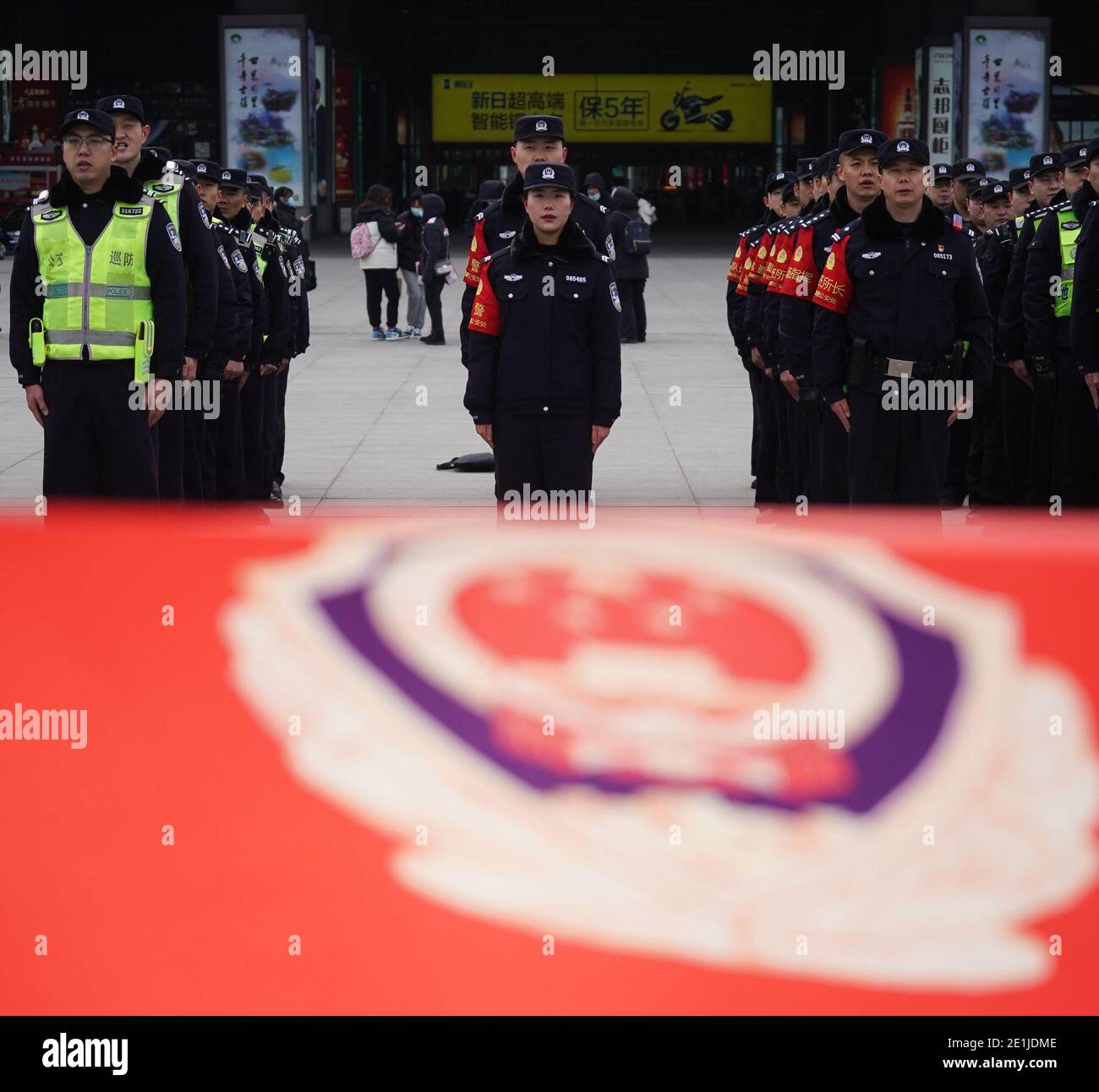 Police officers sing hi-res stock photography and images - Alamy