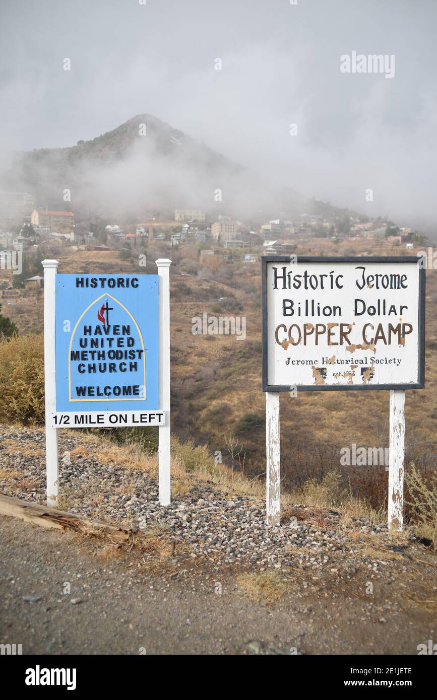 Jerome, AZ. U.S.A. 12/12/2020. A National Historical Landmark 1967 ...