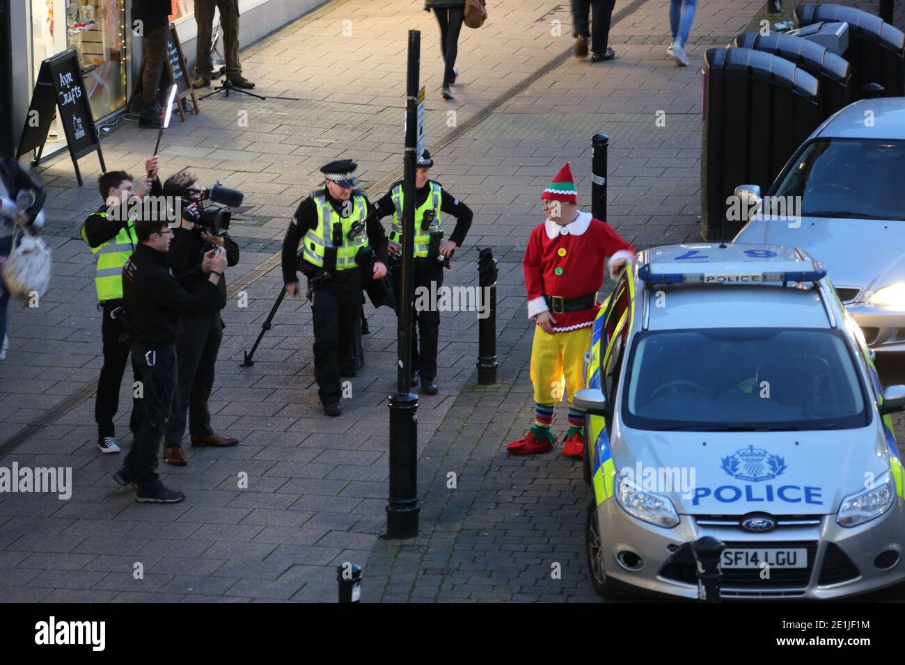 Elf arrested hi-res stock photography and images - Alamy
