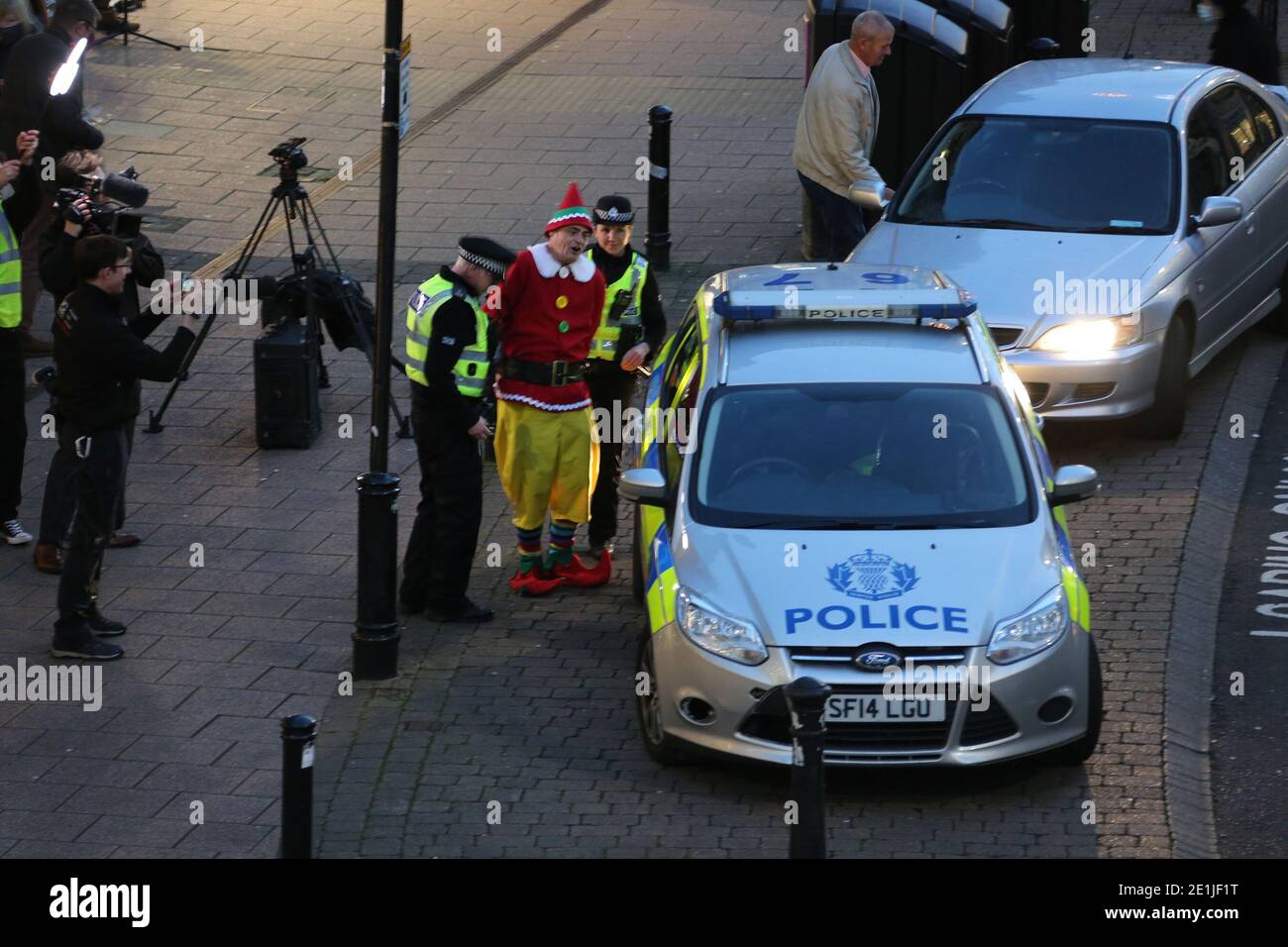 Elf arrested hi-res stock photography and images - Alamy