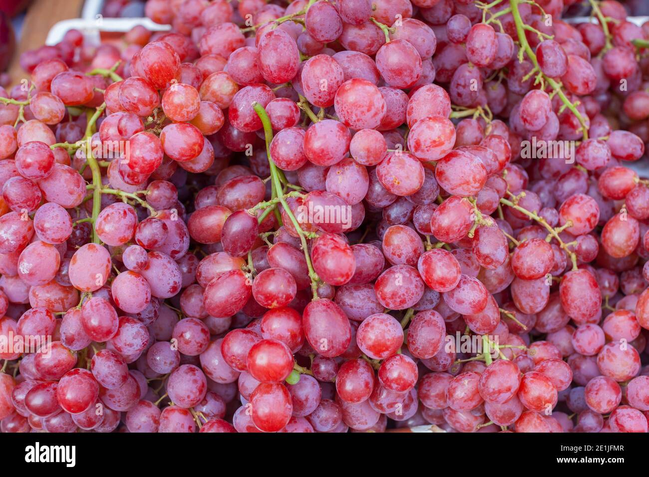 Red grape skin hi-res stock photography and images - Alamy