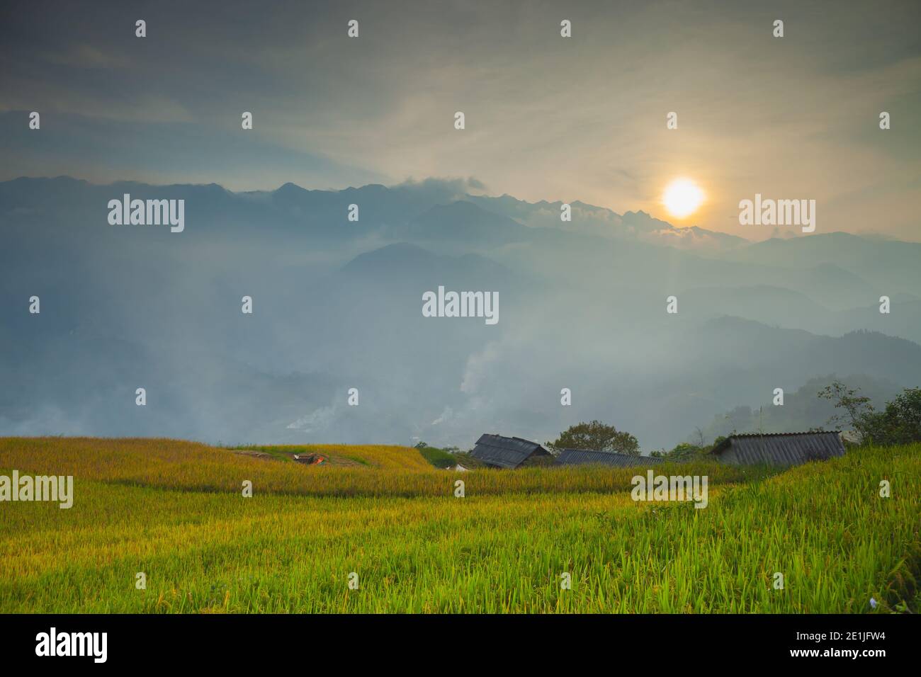 Terrance Mountain High Resolution Stock Photography and Images - Alamy