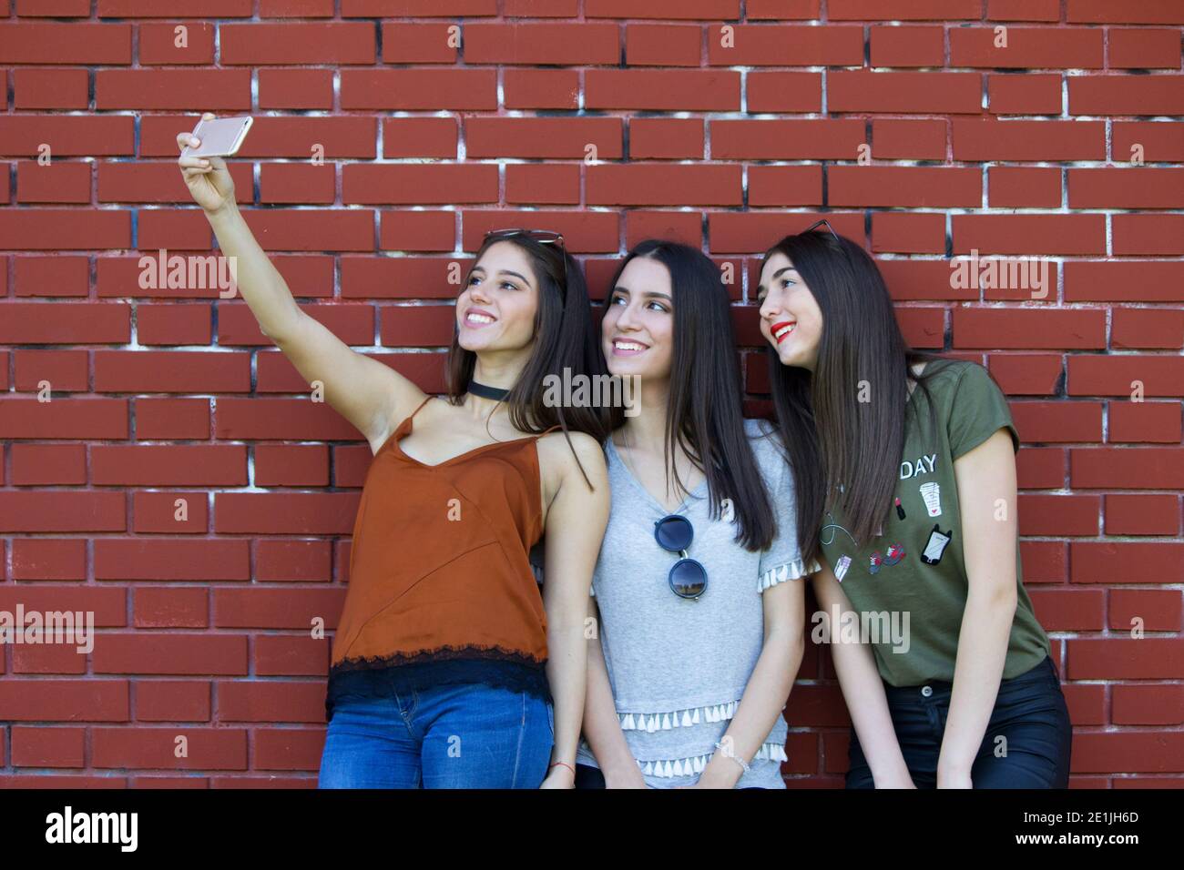 selfie time girls Stock Photo - Alamy