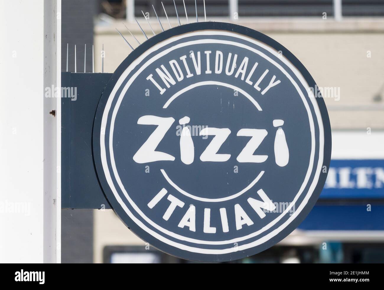 A close-up of a Zizzi restaurant sign Stock Photo - Alamy