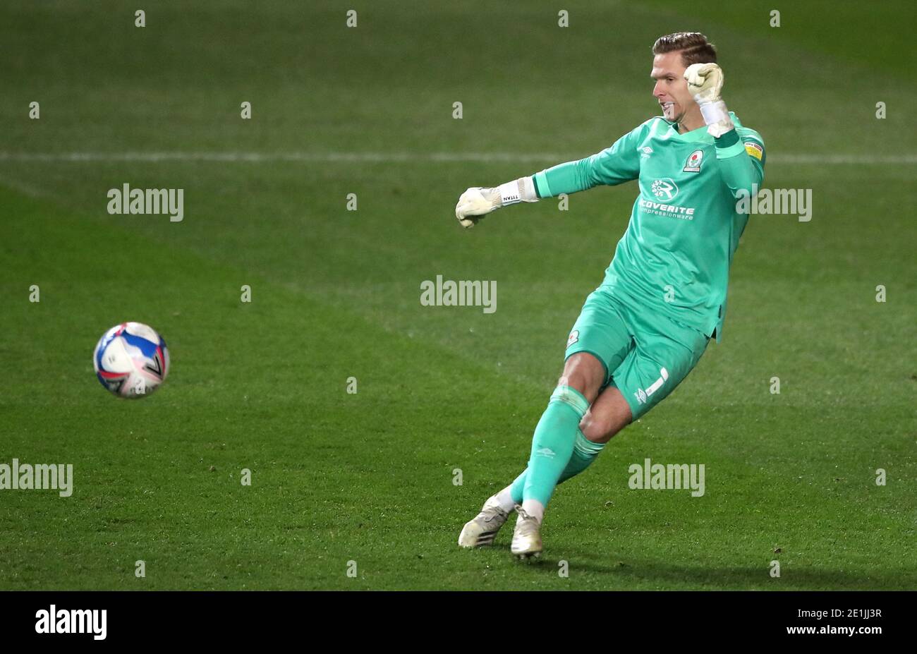 Blackburn Rovers goalkeeper Thomas Kaminski during the Sky Bet ...