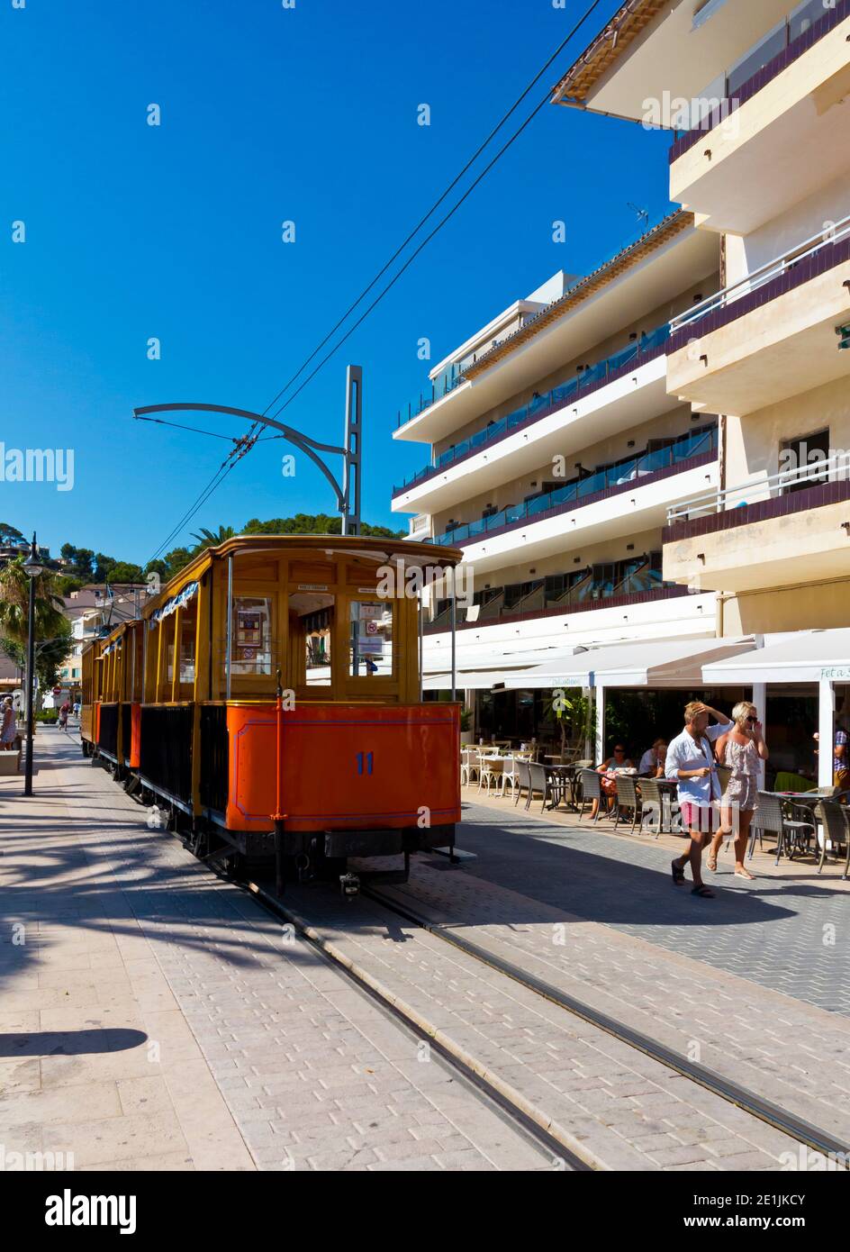 Tramway 11 line hi-res stock photography and images - Alamy