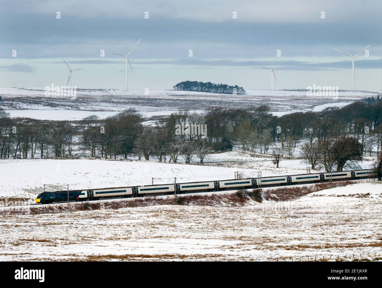 Avanti west coast train hi-res stock photography and images - Alamy