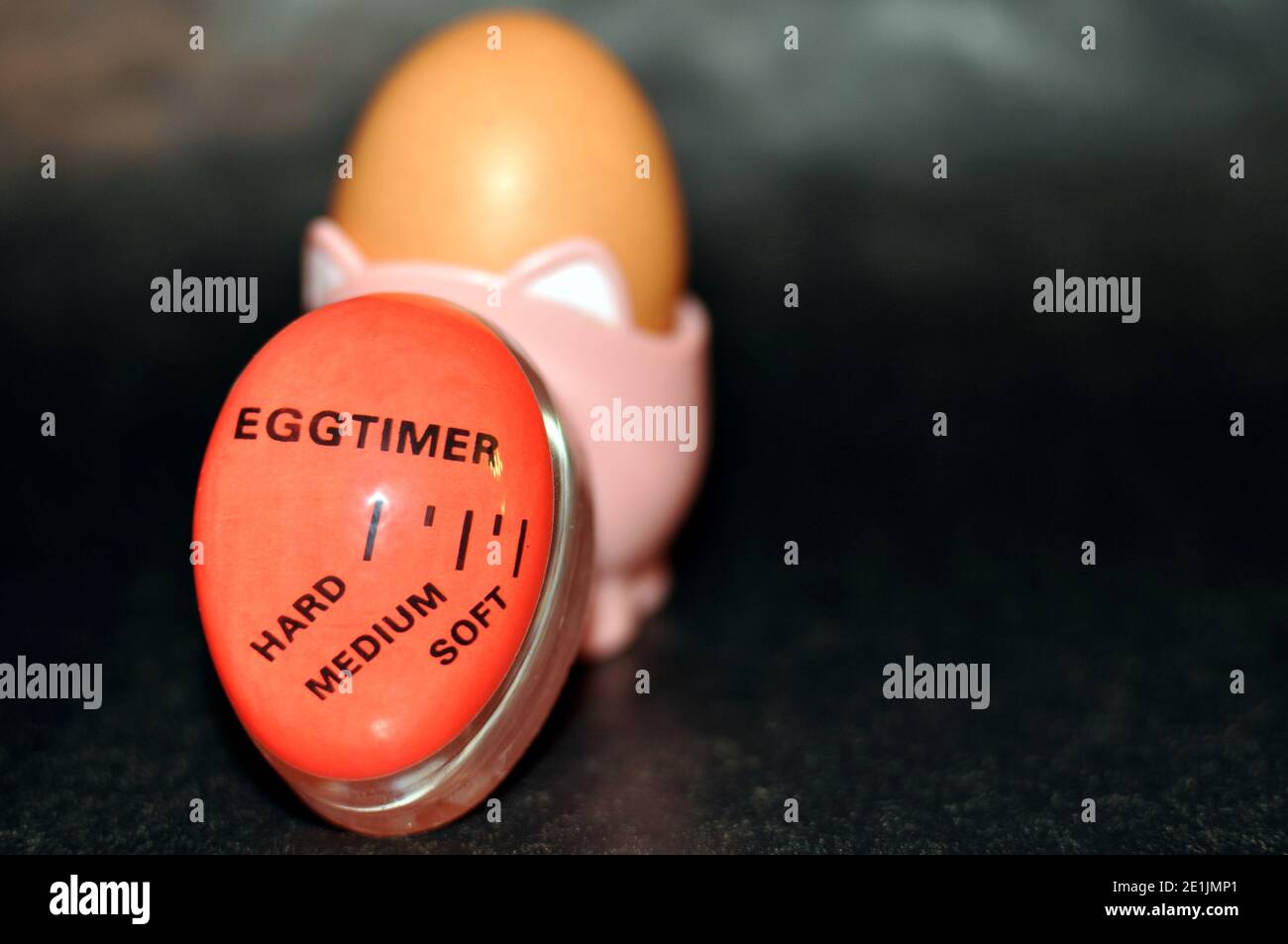 Egg shell timer High Resolution Stock Photography and Images - Alamy