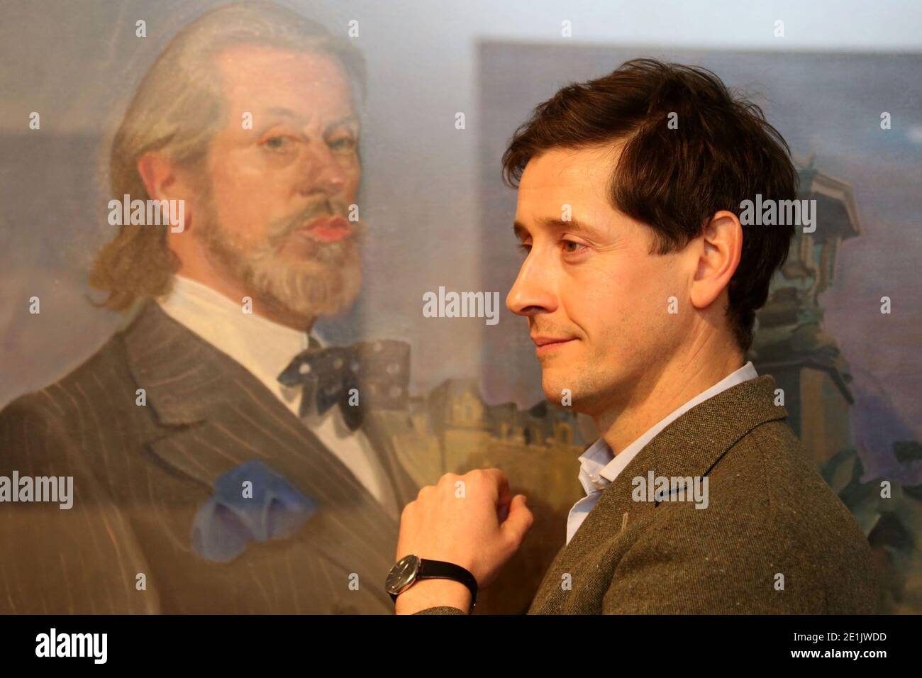 Lachlan Goudie the son of Alexander Goudie at the Maclaurin Galleries ...