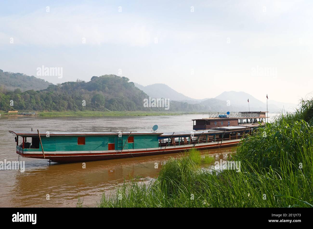 Floating cafe hi-res stock photography and images - Alamy