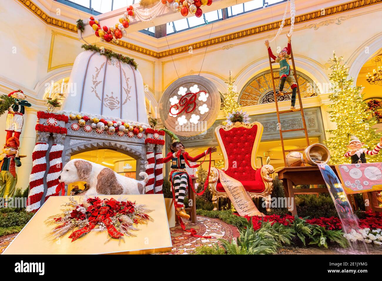 Las vegas bellagio christmas hi-res stock photography and images - Alamy
