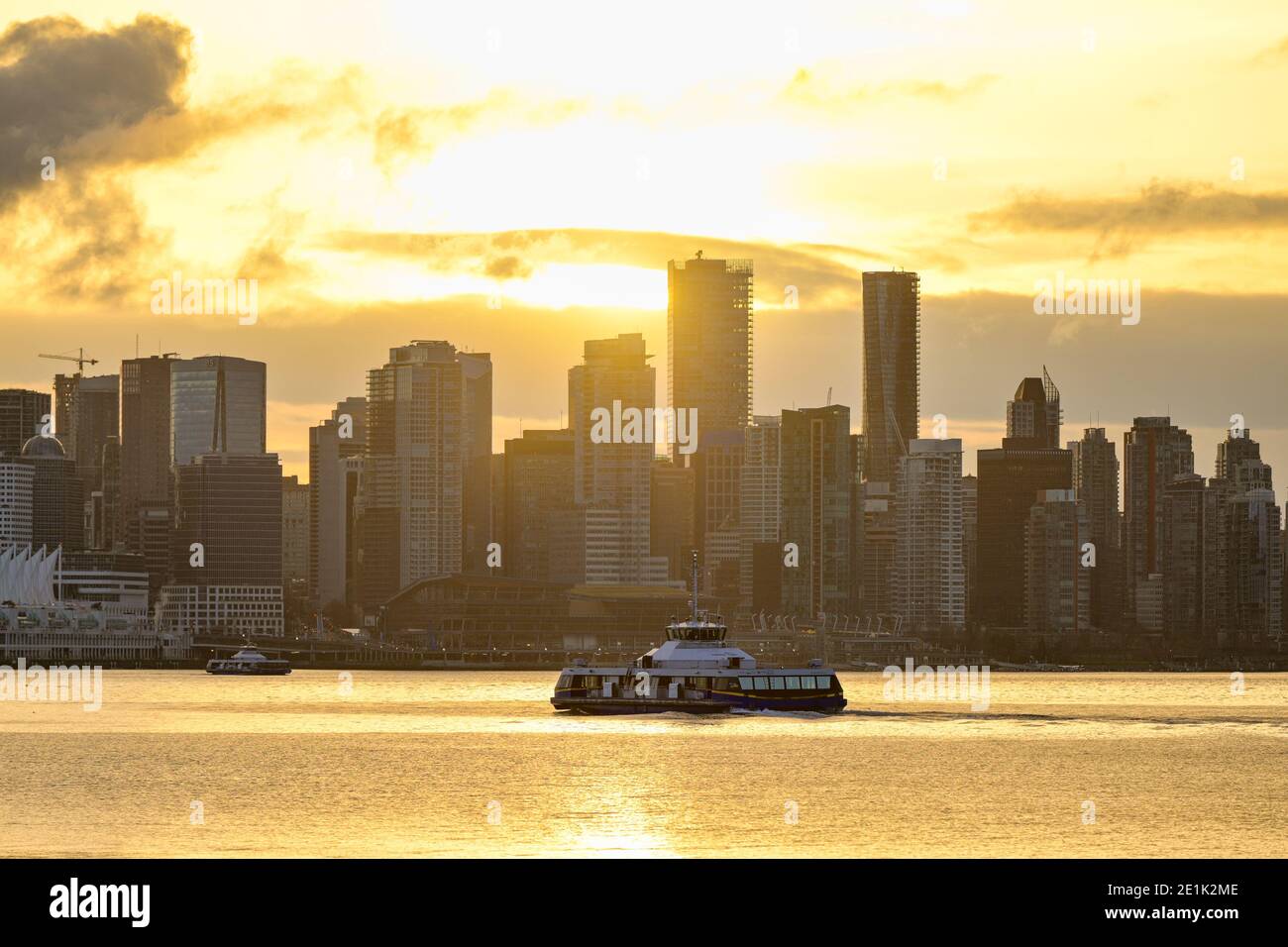 Seabus hi-res stock photography and images - Alamy