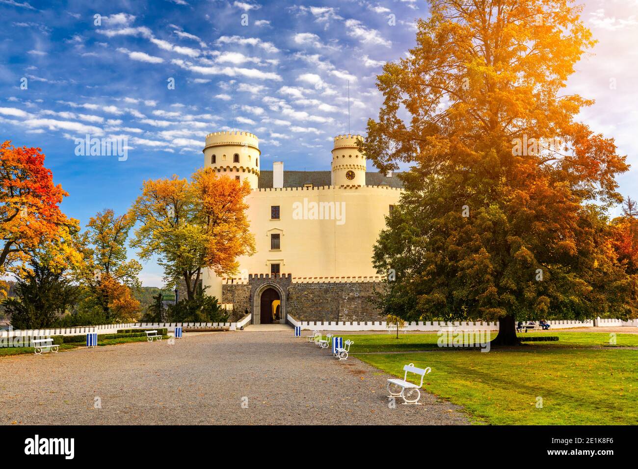 Orlik castle hi-res stock photography and images - Alamy