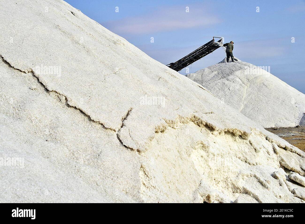 Deposit of table salt. Salt extraction. Deposit of table salt. Salt ...