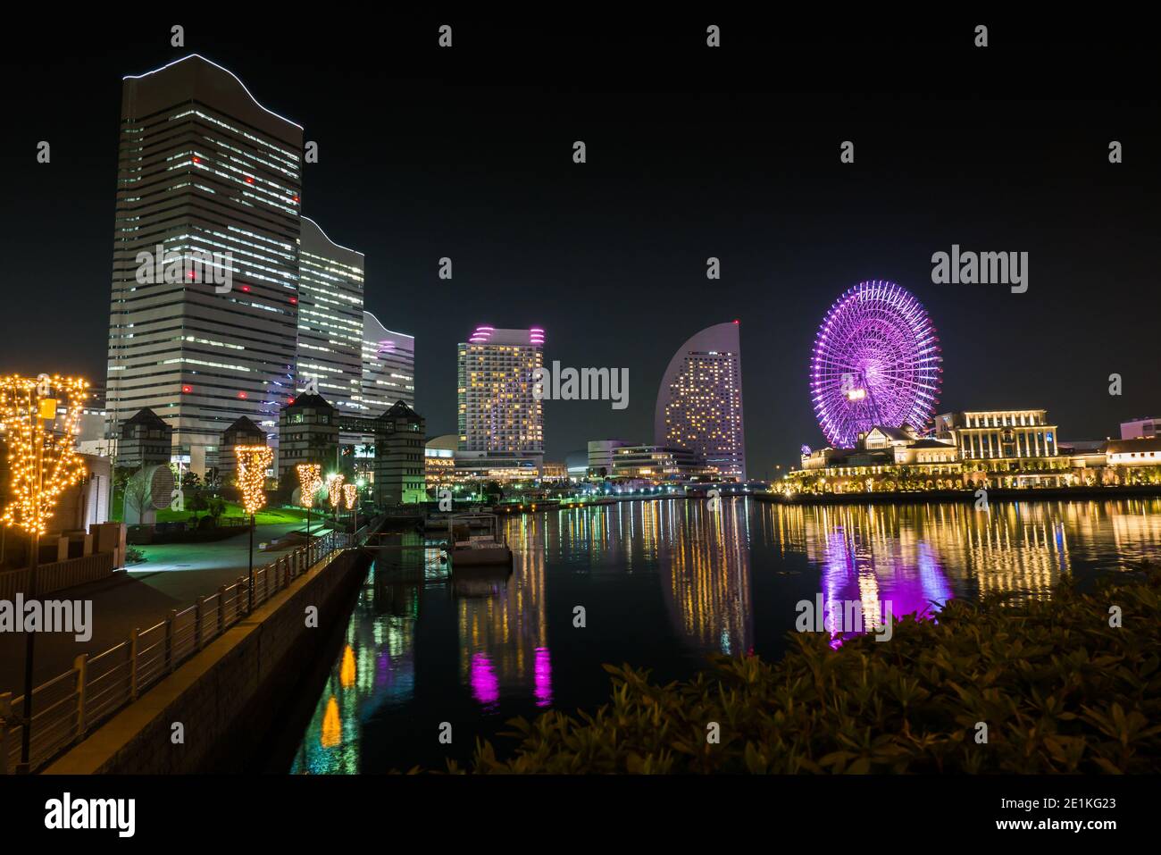 cityscape view night time Stock Photo - Alamy