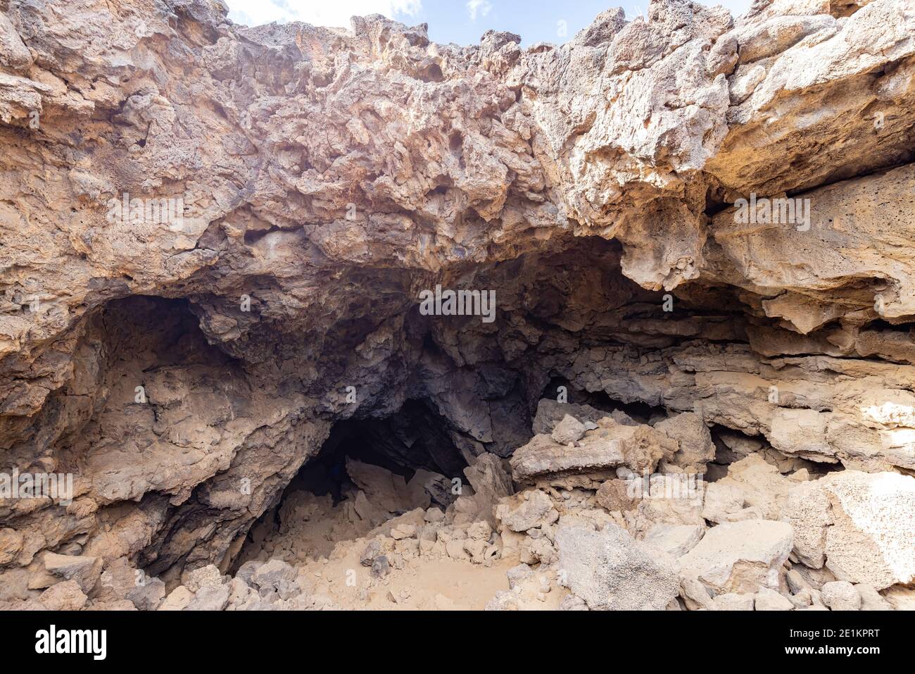 Beautiful landscape around the Mojave Desert Lava Tube at California ...