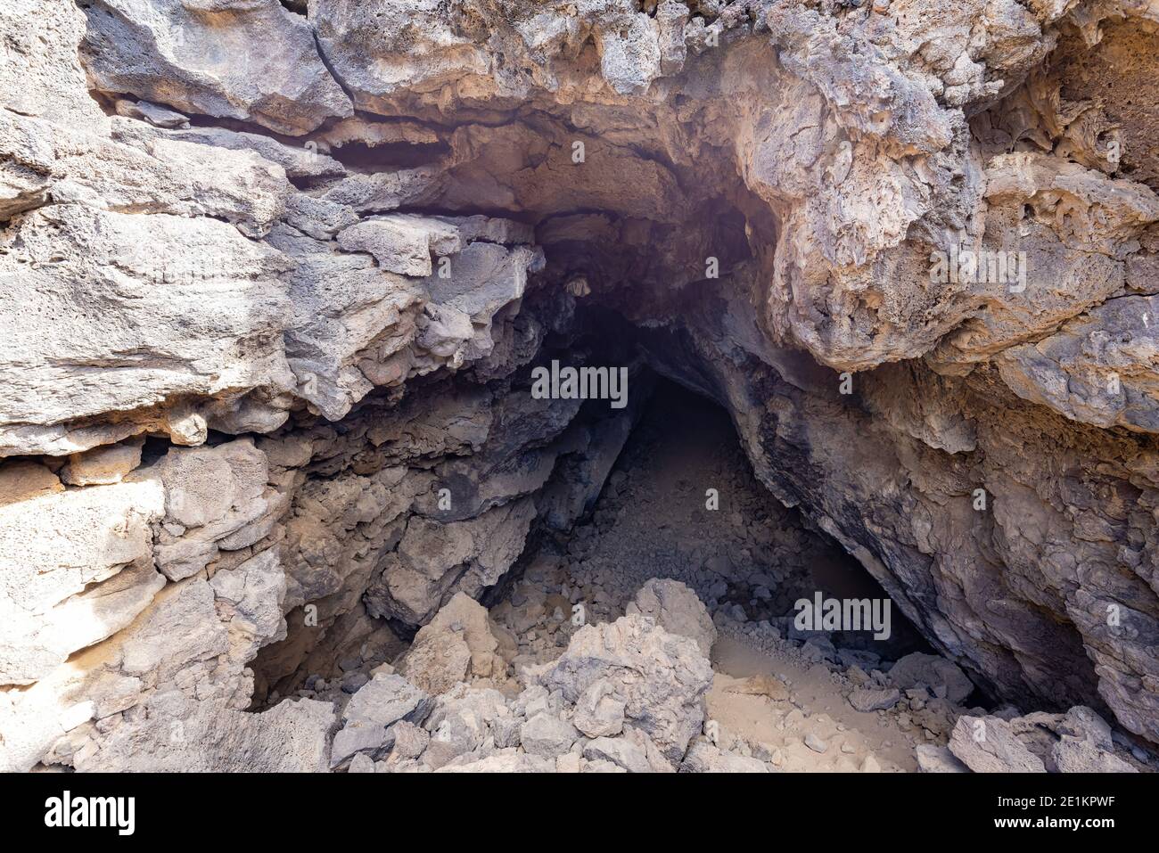 Beautiful landscape around the Mojave Desert Lava Tube at California ...