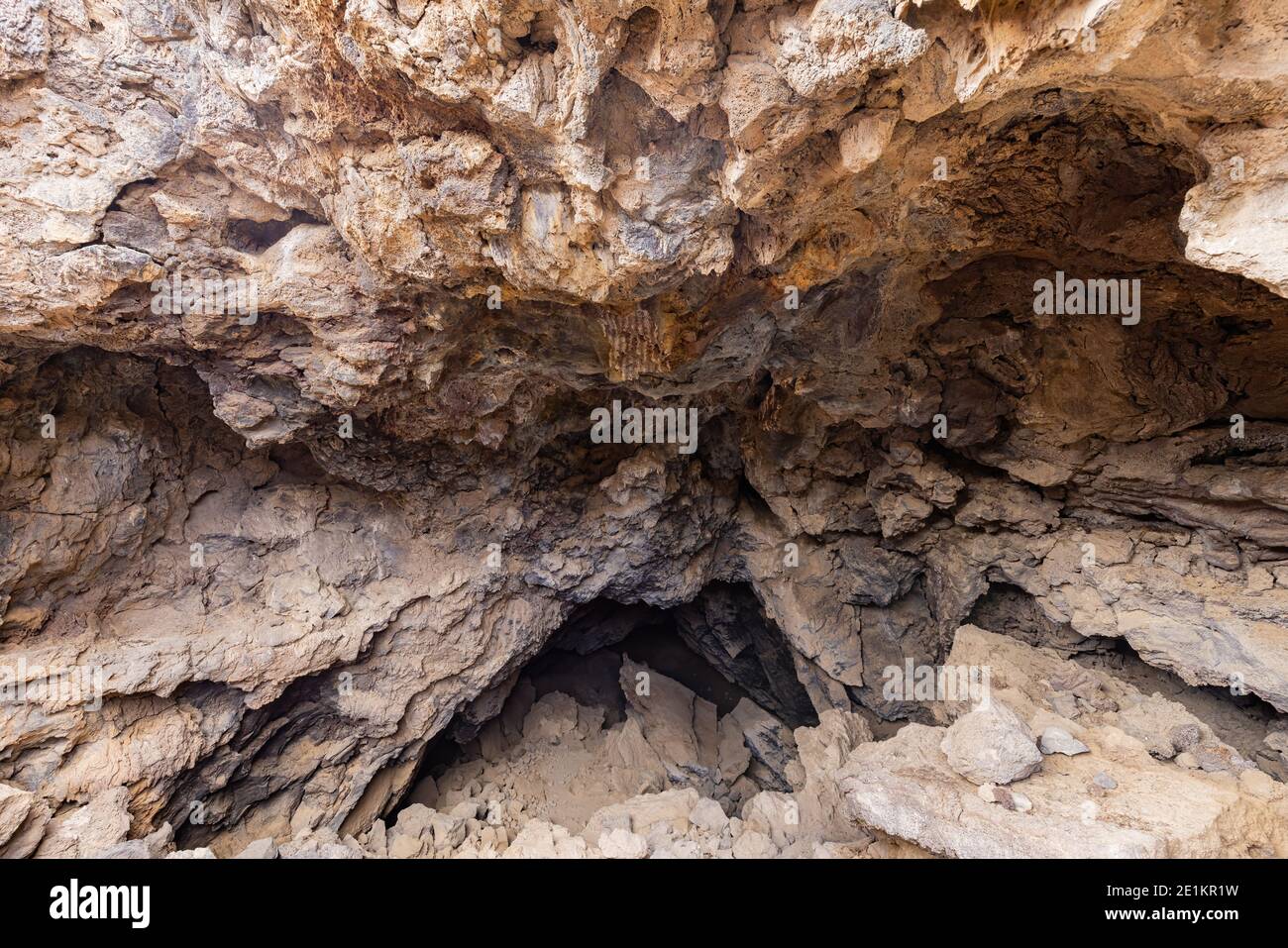 Beautiful landscape around the Mojave Desert Lava Tube at California ...