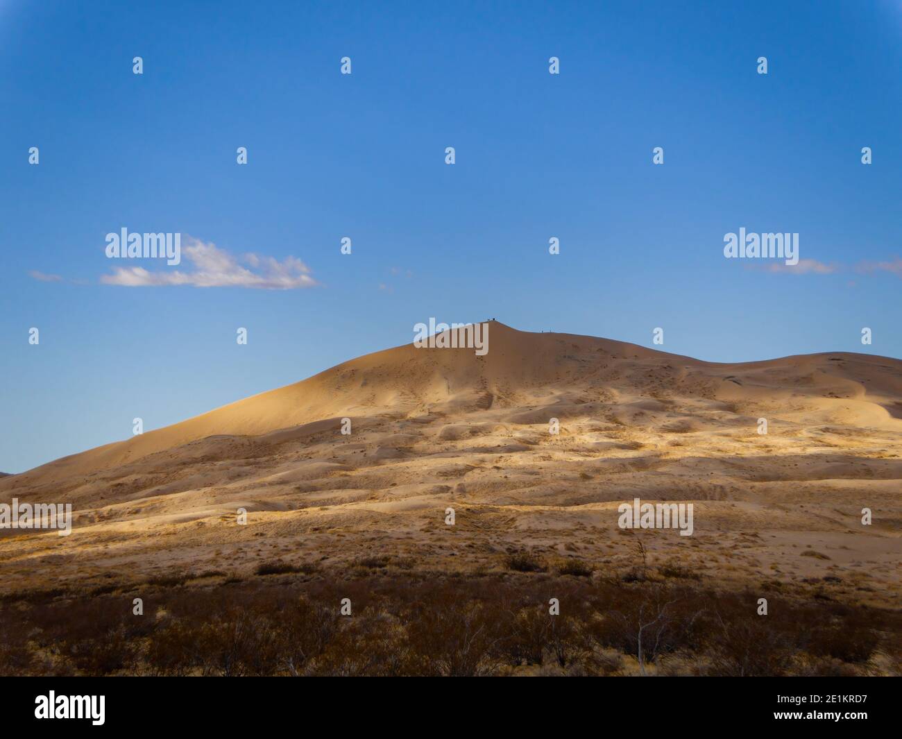 Kelso dunes mojave national preserve hi-res stock photography and ...