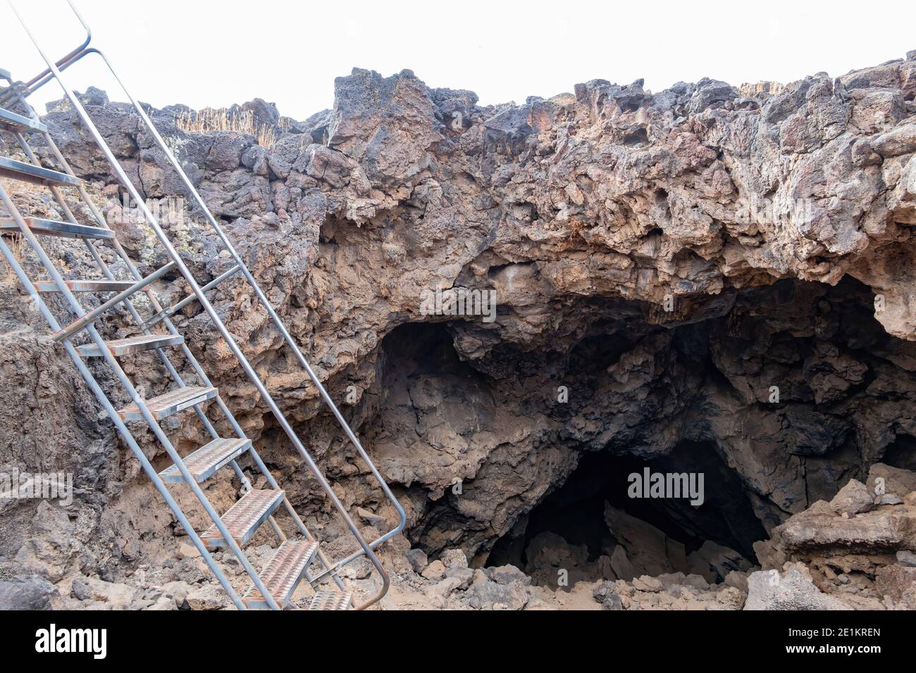 Beautiful landscape around the Mojave Desert Lava Tube at California ...