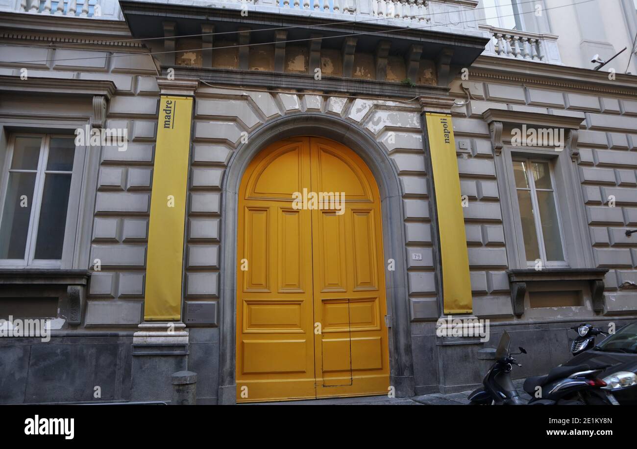 Musei napoli hi-res stock photography and images - Alamy