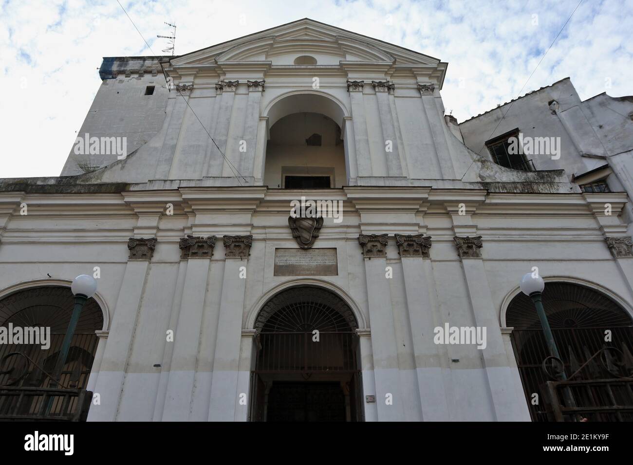 Facciata della chiesa barocca hi-res stock photography and images - Alamy