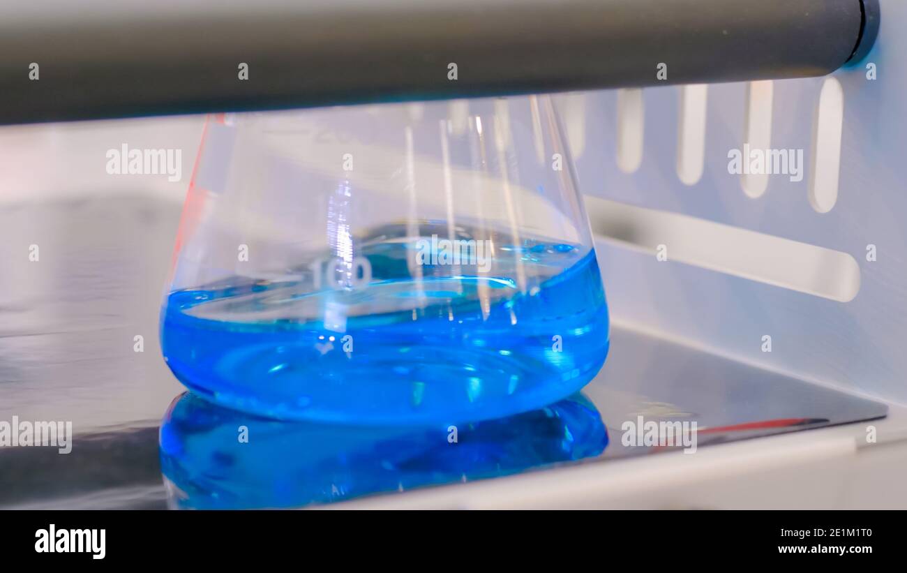 Orbital shaker for mixing, shaking, blending biological samples in ...