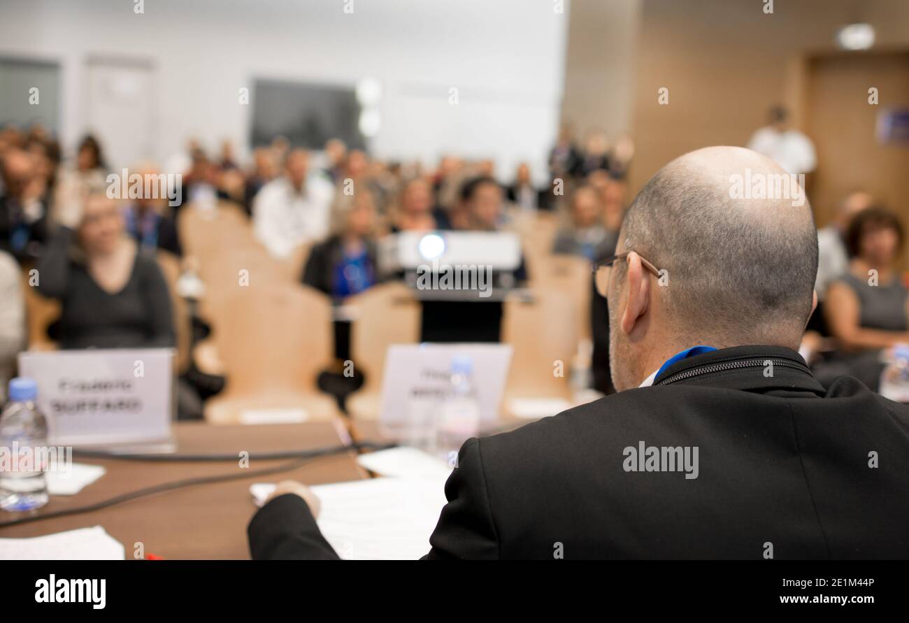 Speaker business conference presentation hi-res stock photography and ...