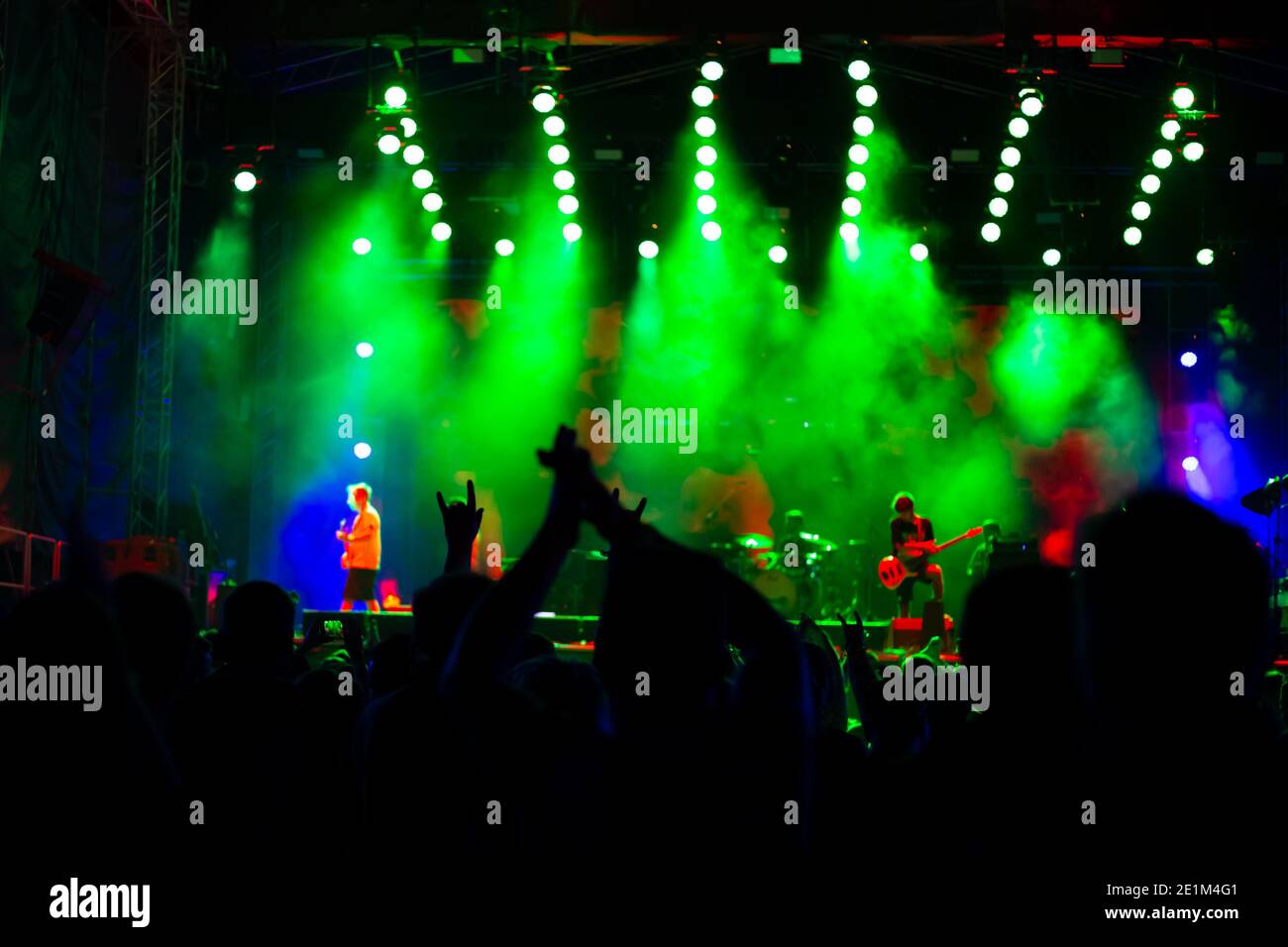Nightlife activities hi-res stock photography and images - Alamy