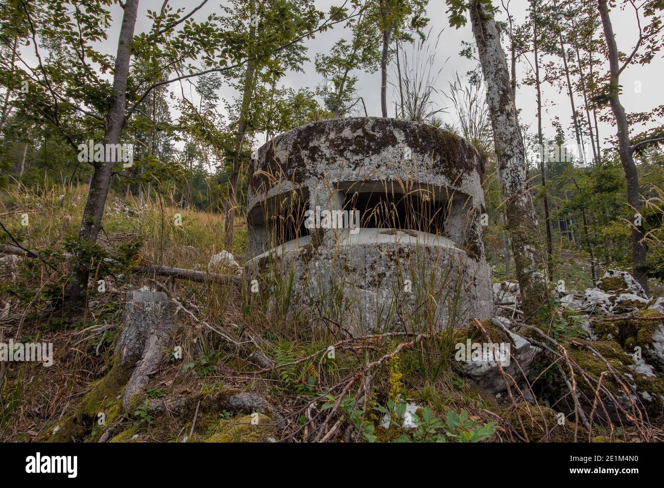 Concrete observation bunker hi-res stock photography and images - Alamy