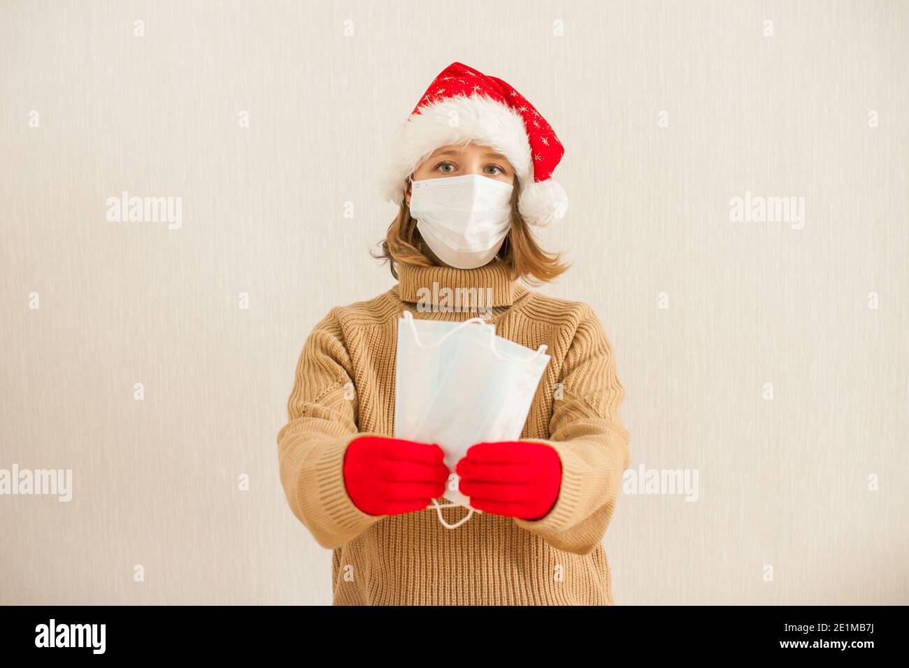 Santa claus mask hi-res stock photography and images - Alamy