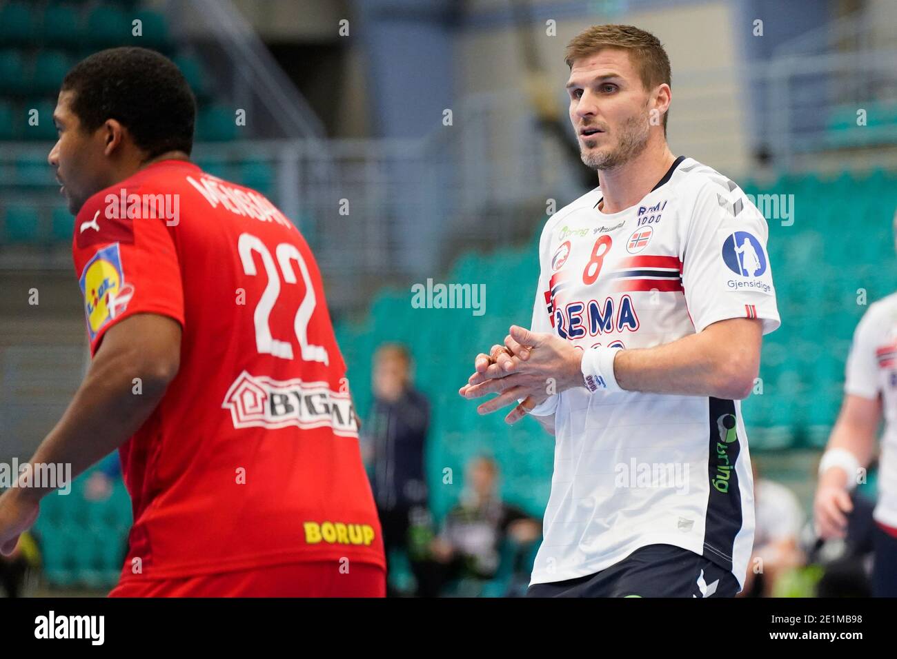 Norway mens national handball team hi-res stock photography and images ...
