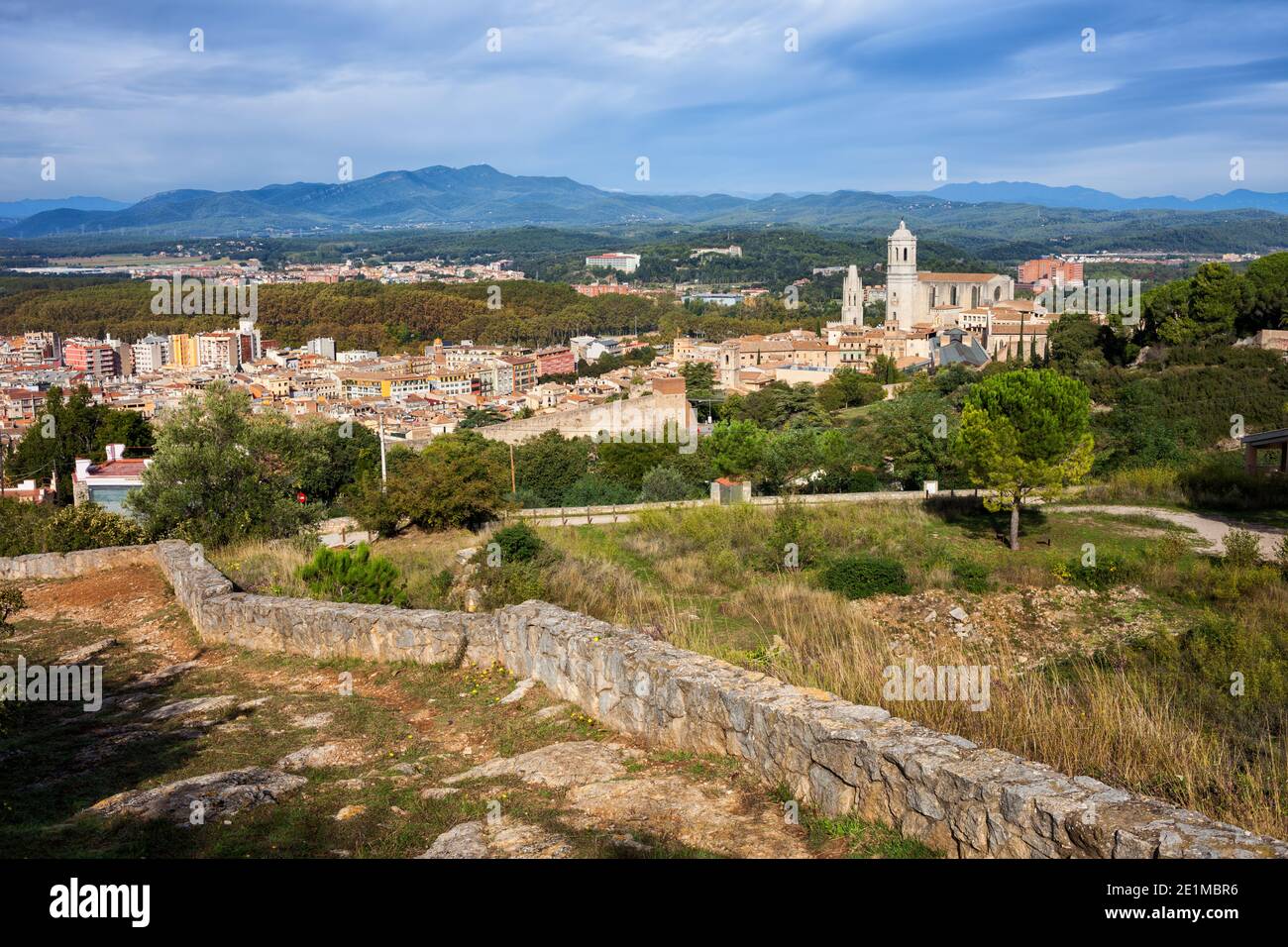 Catalonia landscape hi-res stock photography and images - Alamy