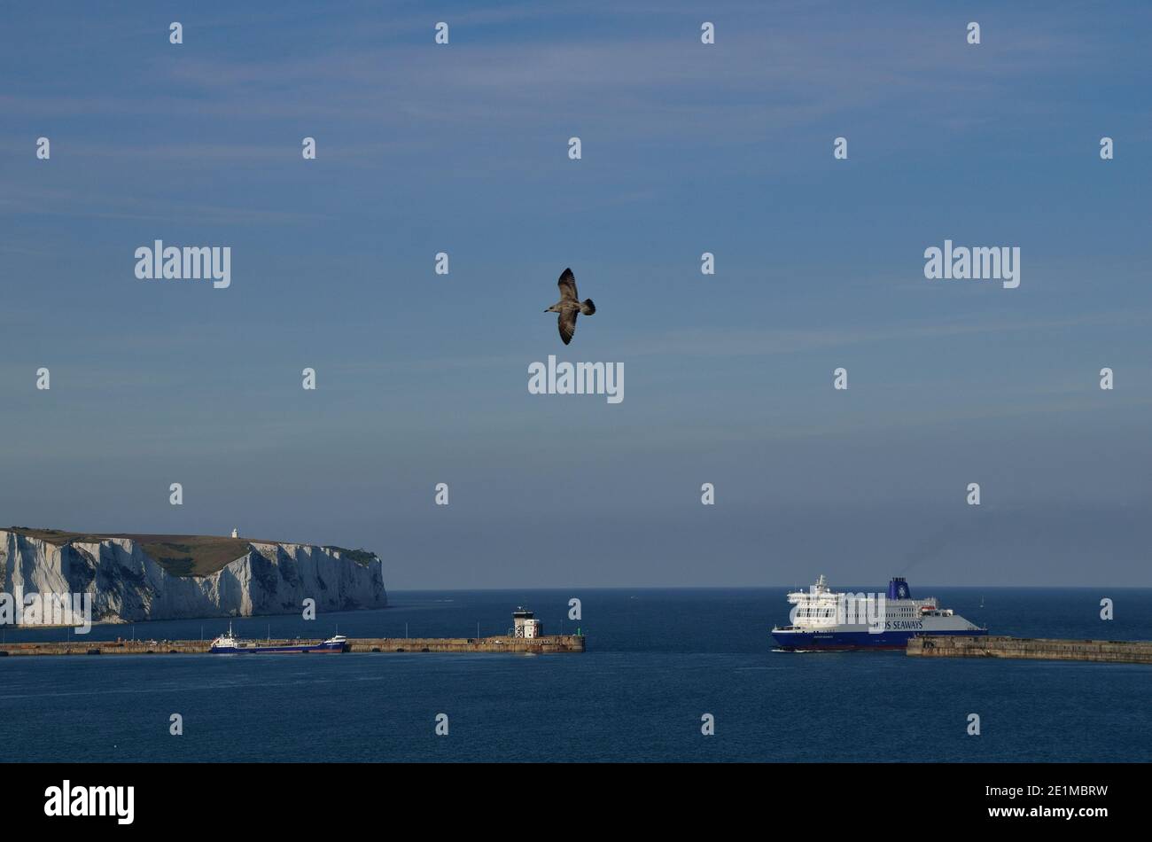 Cruise ship entrance hi-res stock photography and images - Alamy