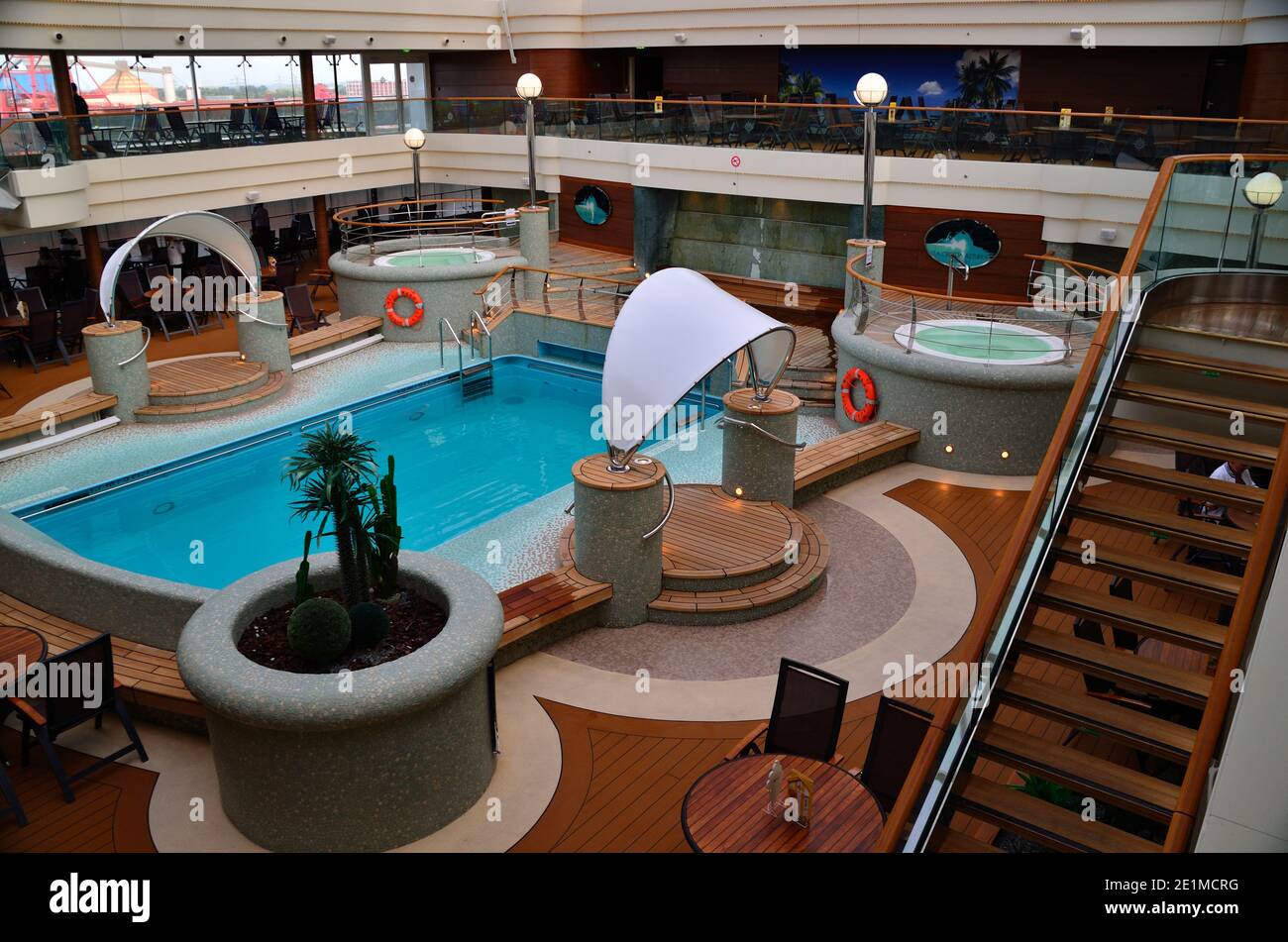 nice cozy wellness area indoor on a cruise ship Stock Photo - Alamy
