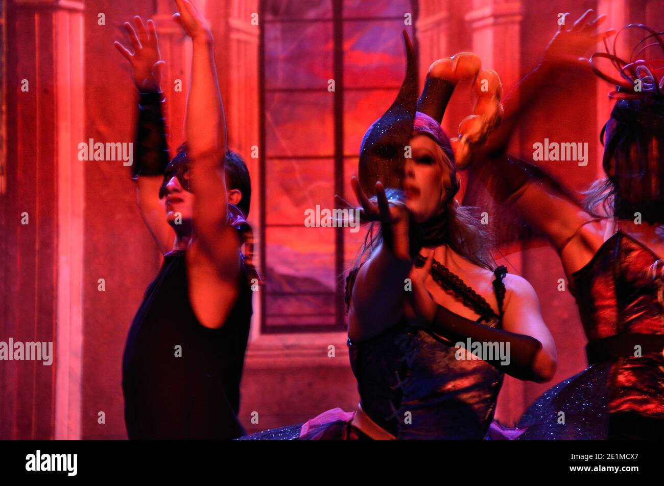 Digital theater system hi-res stock photography and images - Alamy