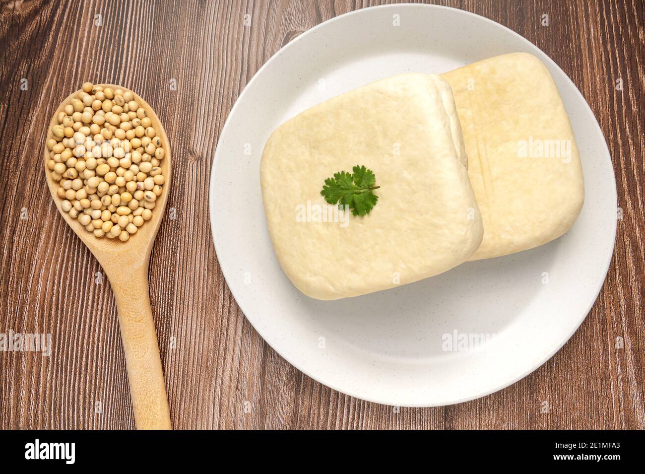 Whole fresh tofu and soy bean. full depth of field. vegan food concept ...