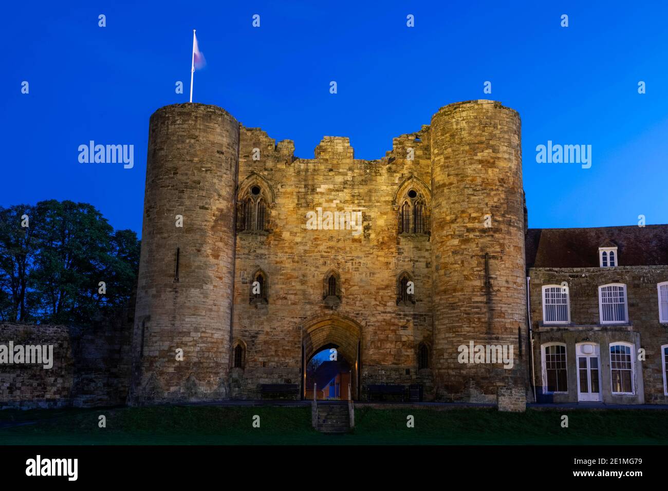 Tonbridge castle uk hi-res stock photography and images - Alamy