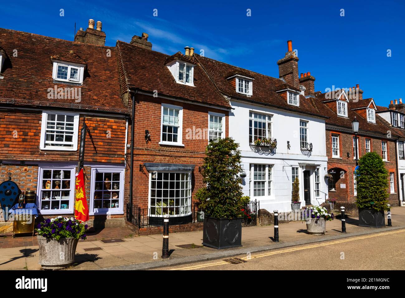 Battle high street hi-res stock photography and images - Alamy